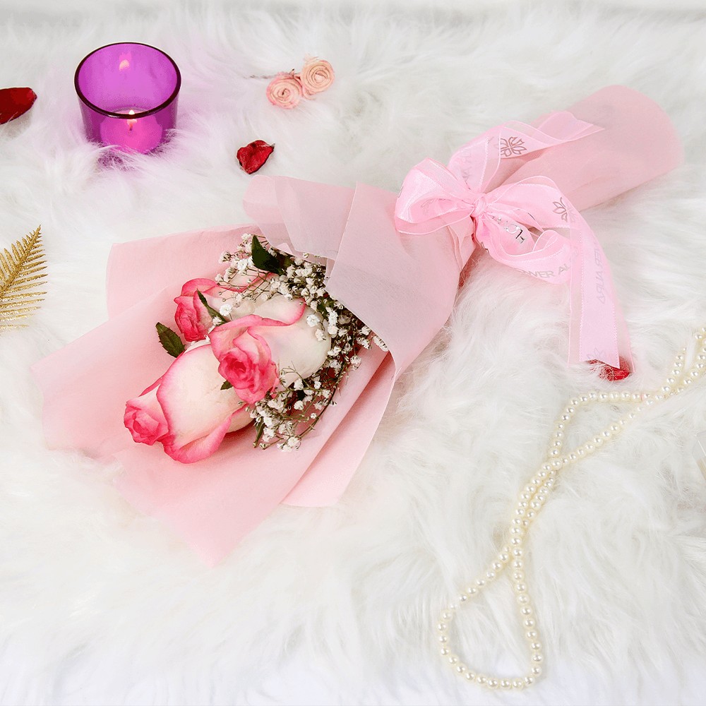 FlowerAura 3 Pink Roses Bouquet In Pink Paper Price - Buy Online at ...