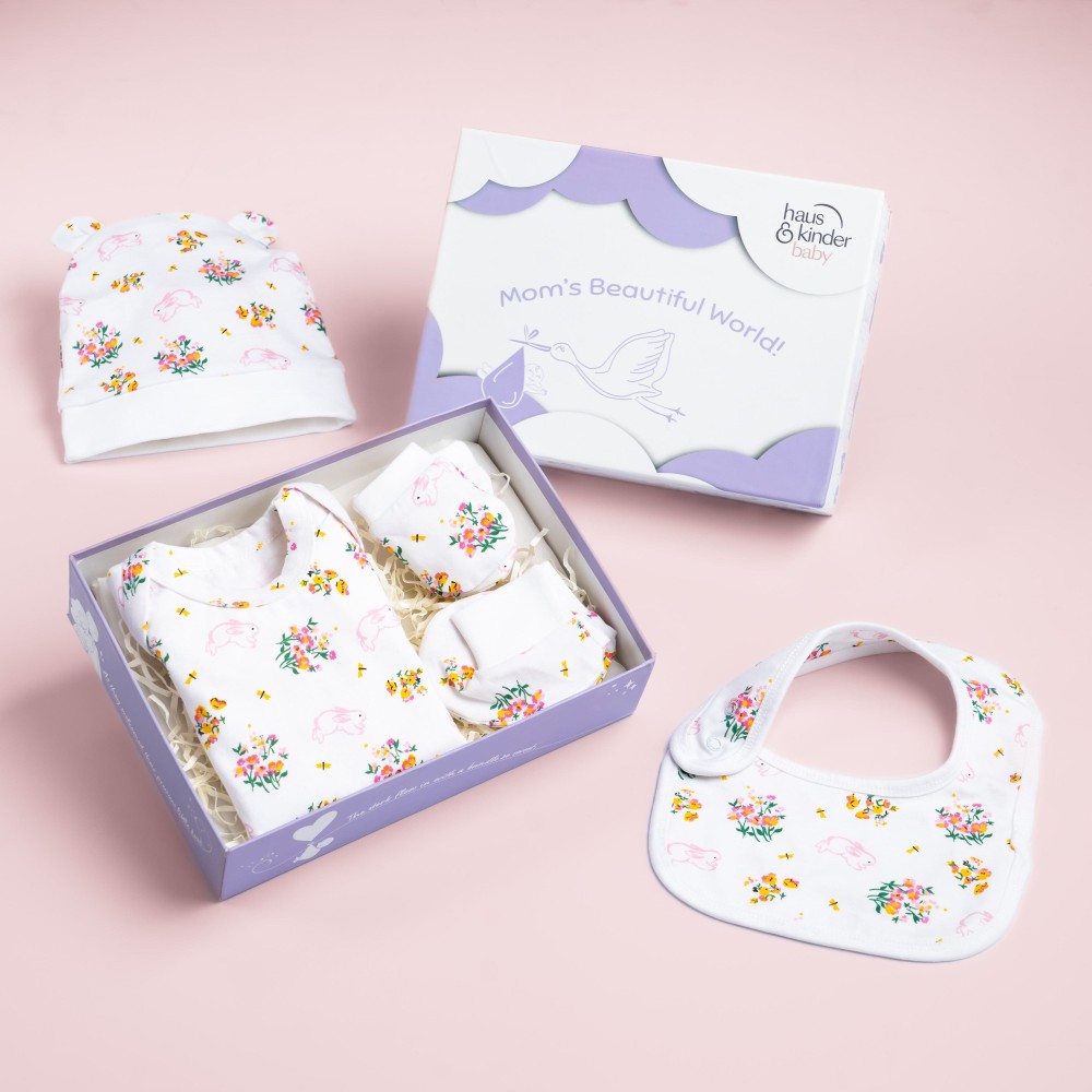 Haus & Kinder Baby Shower Adorable Attire Baby Gift Set Price - Buy ...