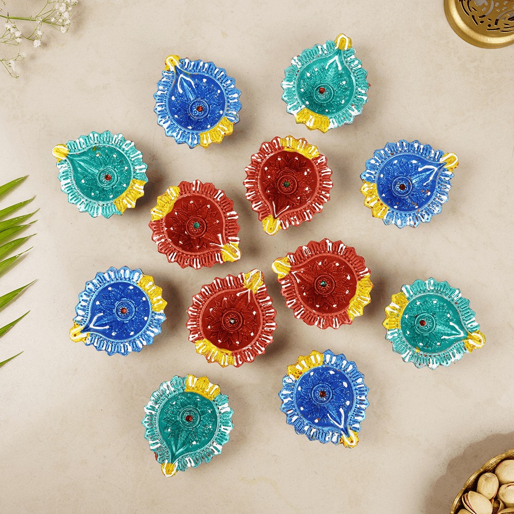 Floral Stone Studded Design Diya Set (Multicolour) by DiaCraft Price ...