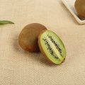 Organically Grown Green Kiwi Price - Buy Online at Best Price in India
