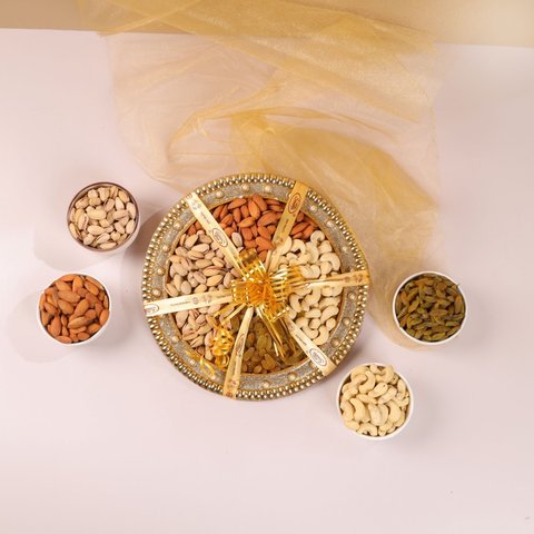 Sindhi Dry Fruits Dry Fruits Gift Pack Tray Price - Buy Online at Best ...