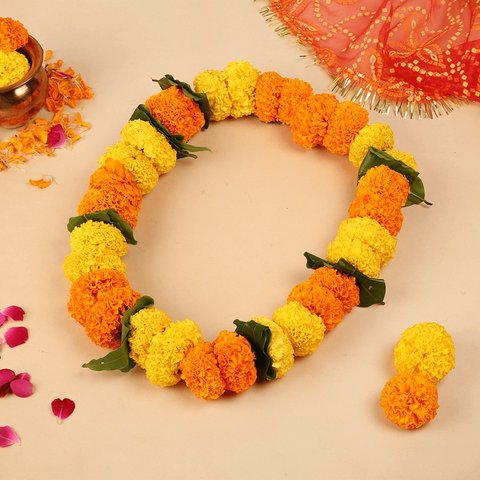 Ashoka Leaves & Mix Marigold Flowers Toran / Bandhanwar (Genda Mala ...