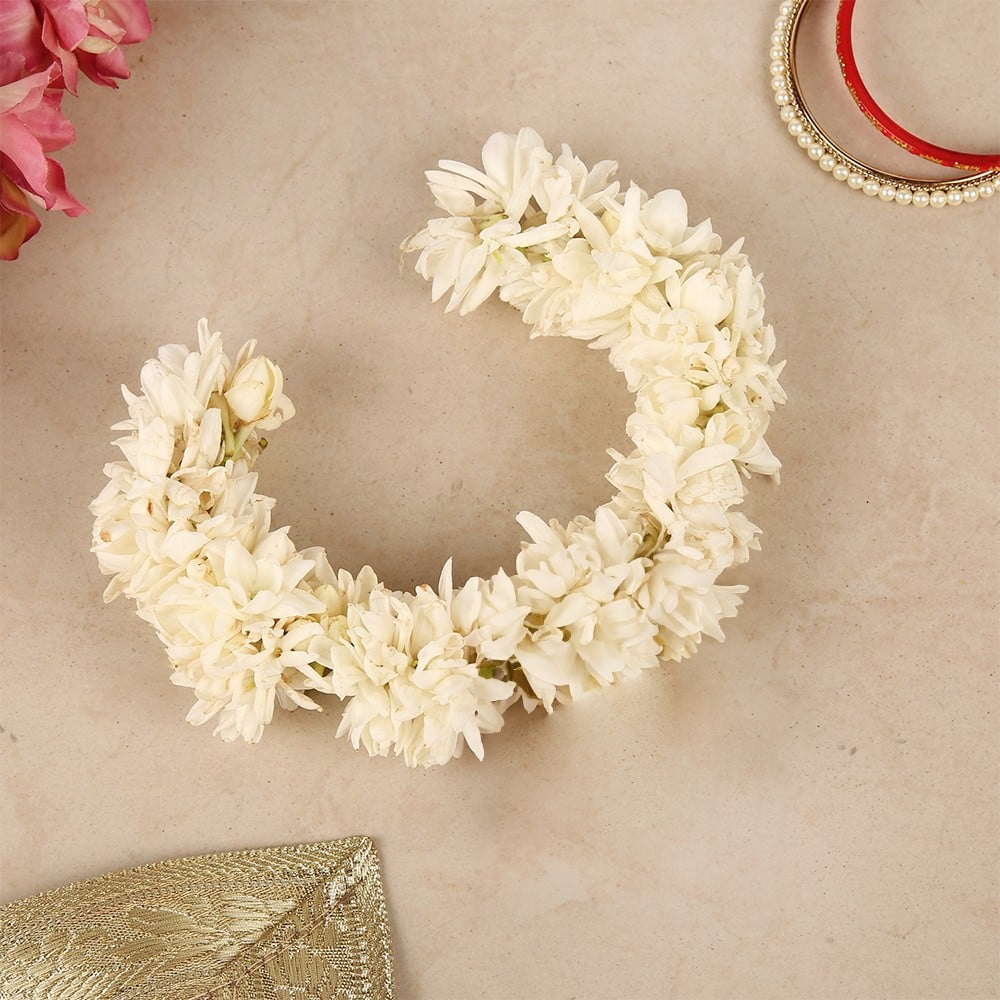 Fresh Gajra Price - Buy Online at Best Price in India
