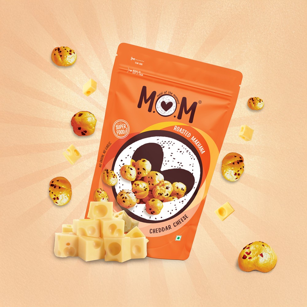 MOM Cheddar Cheese Roasted Flavoured Makhana Price - Buy Online at ₹129 ...