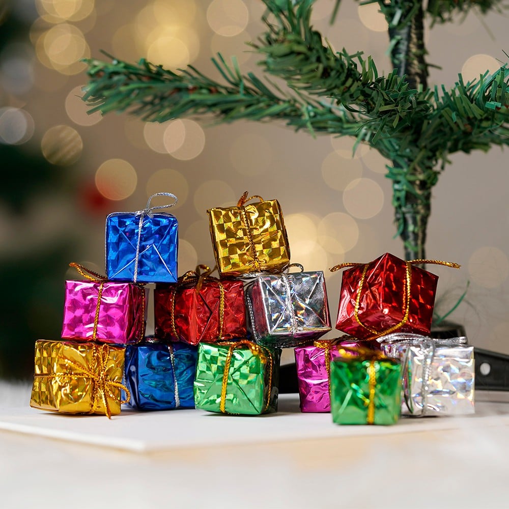 Hanging Gift Box Christmas Ornaments - Toyshine Price - Buy Online at ...