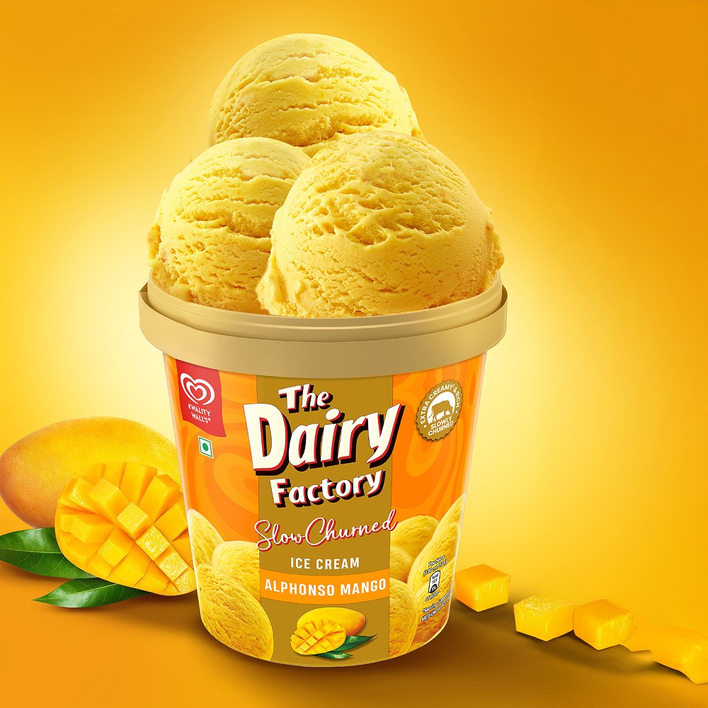 The Dairy Factory by Kwality Walls Alphonso Mango Ice Cream Tub Price ...