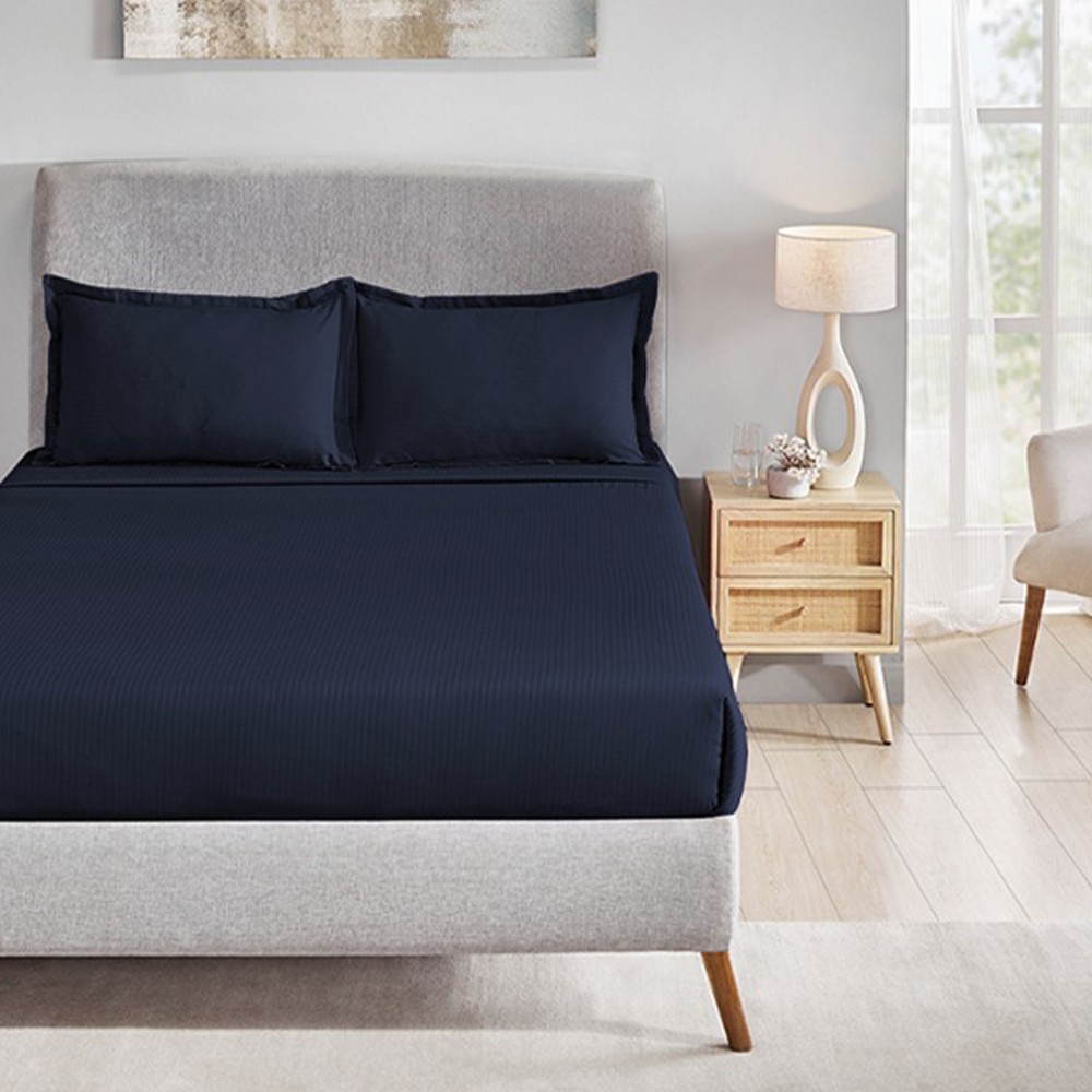 myTrident Classic Cotton Double Bedsheet (144 TC, Blue) Price - Buy ...