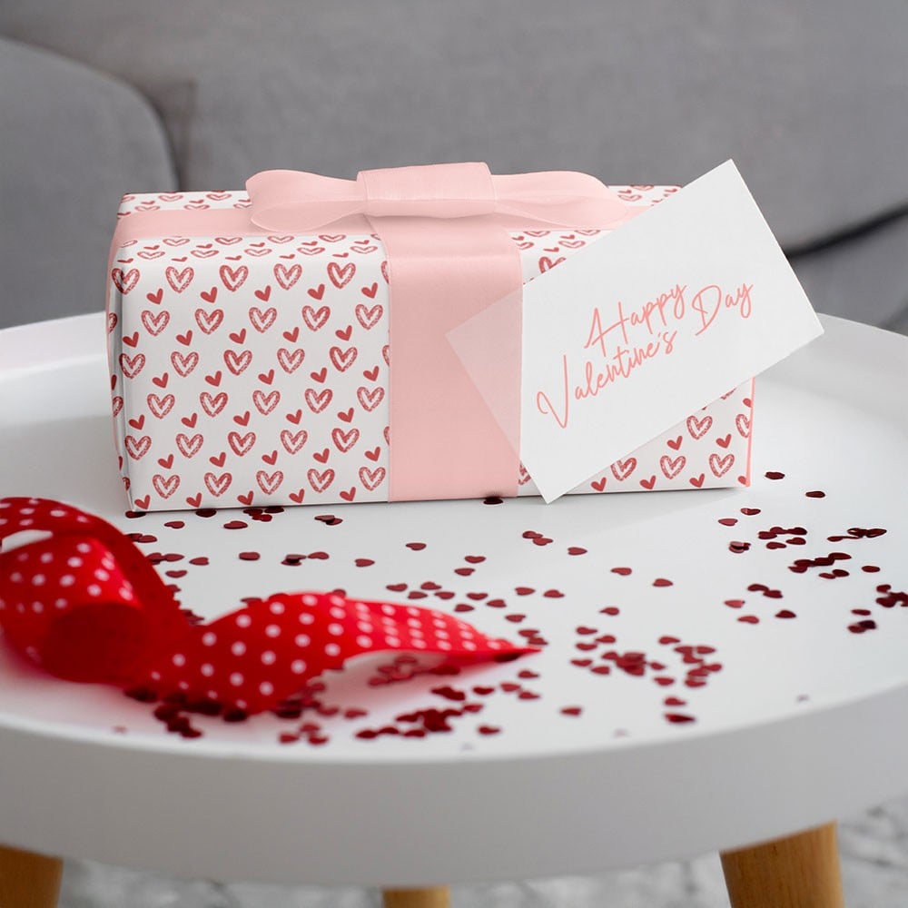 Mad Over Print Big Heart Gift Wrapping Paper (White, Red) Price - Buy ...