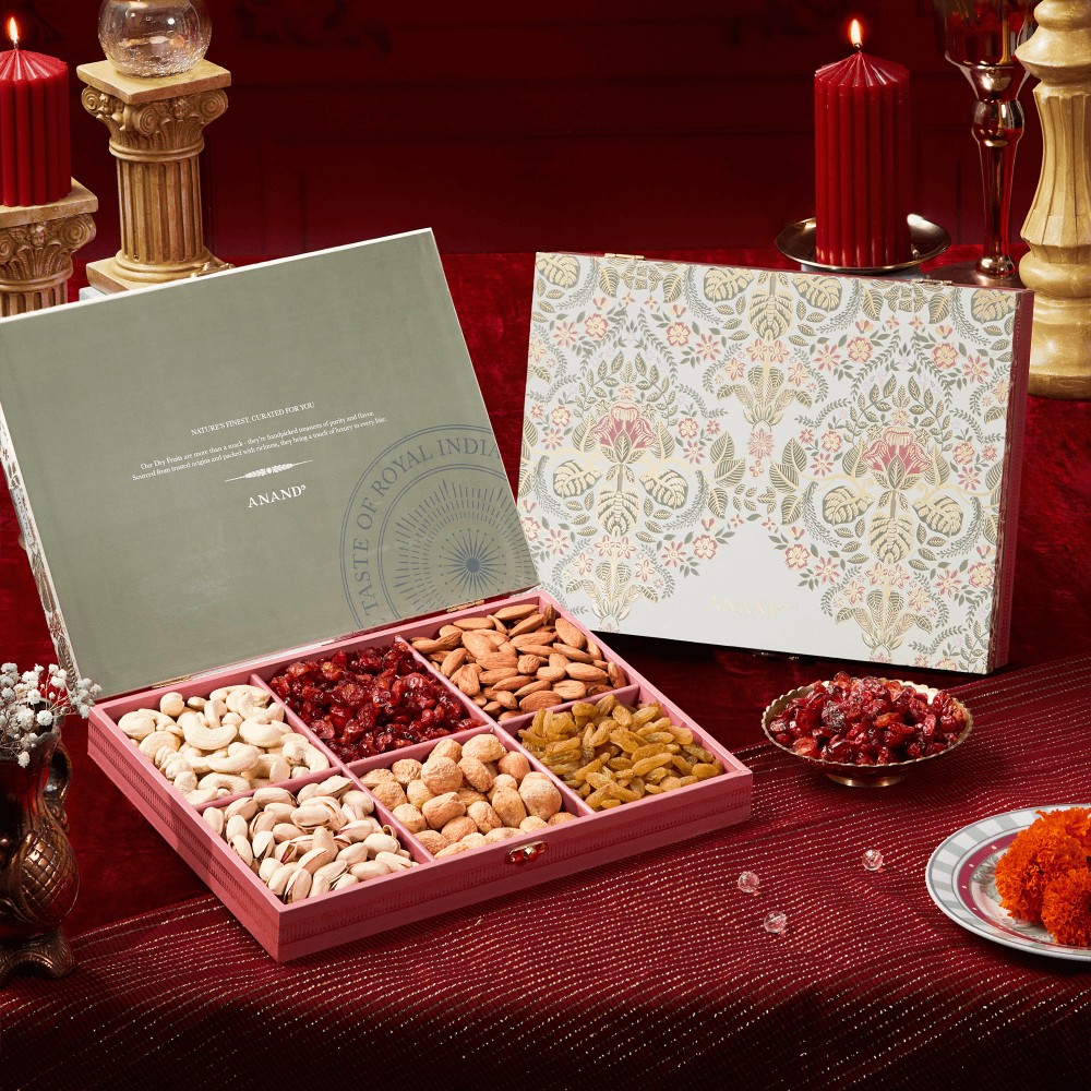 Anand Travancore Wooden Dry Fruits Gift Pack – 6 Varieties Price - Buy ...