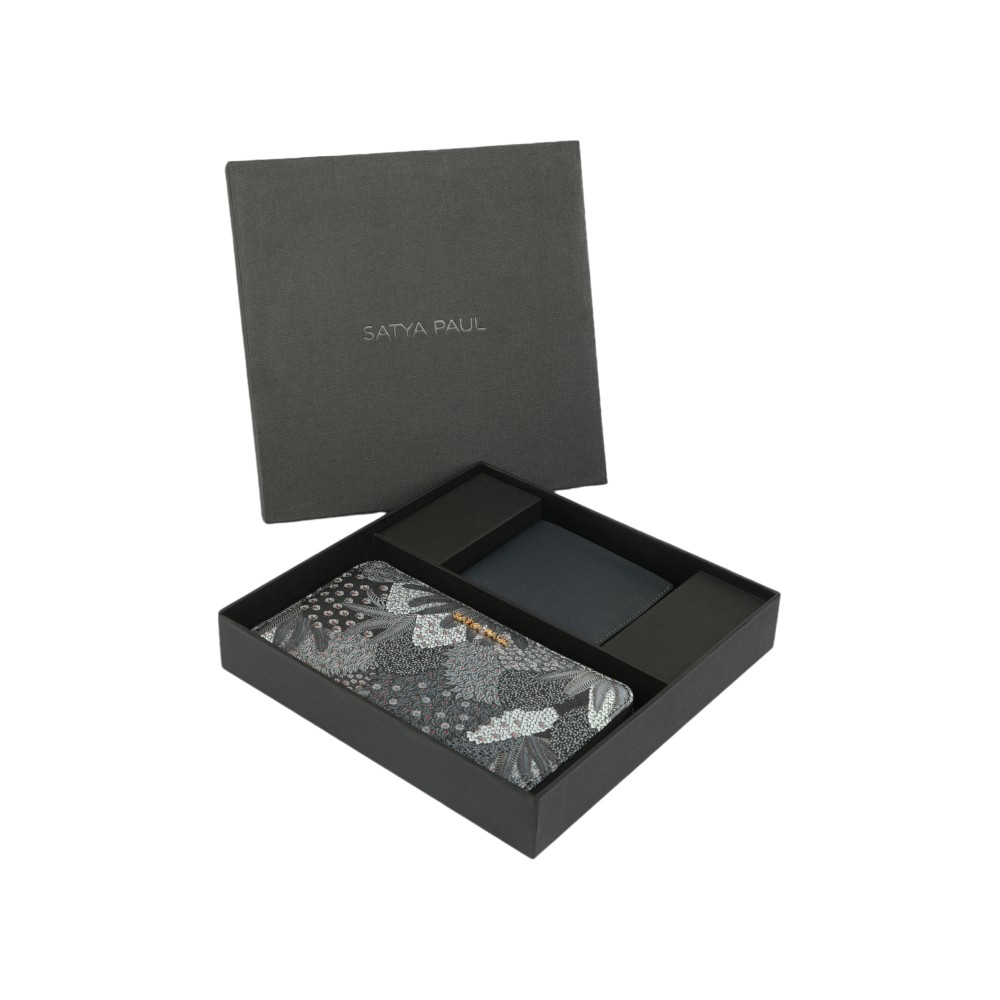 Satya Paul Him & Her Wallet Accessory Gift Set (Grey & Black) Price ...