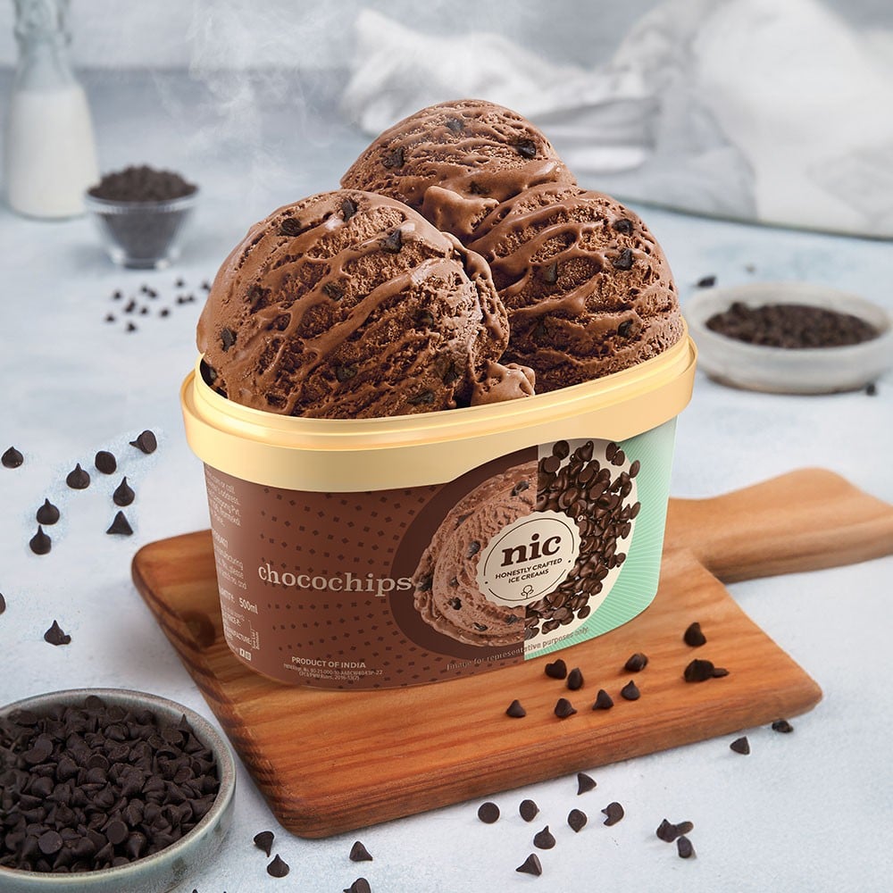 NIC Choco Chips Ice Cream Tub Price - Buy Online at ₹298 in India