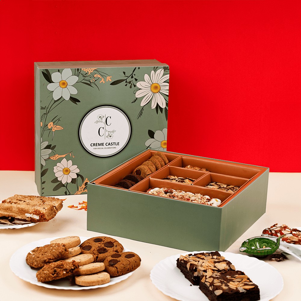 Creme Castle Signature Gift Box Price - Buy Online at Best Price in India