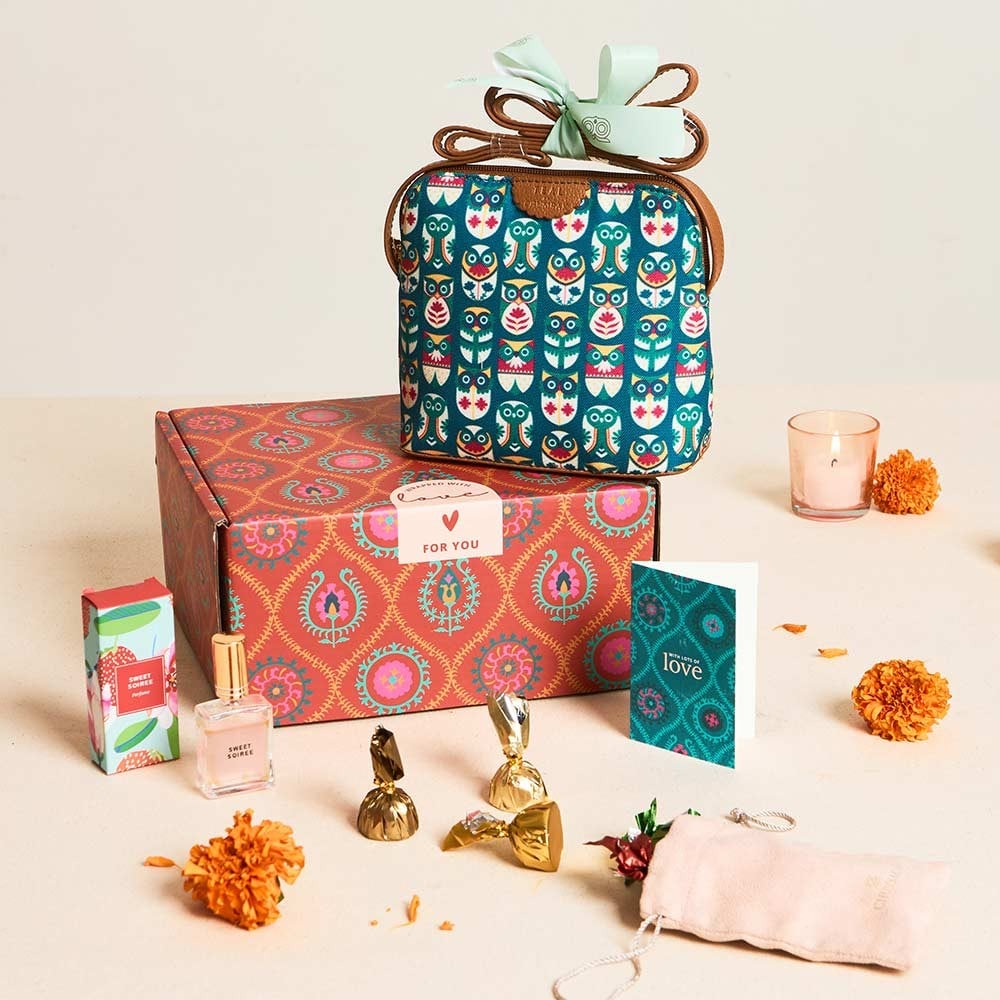 Fashion Girl Treats Rakhi Gift Box by Chumbak Price - Buy Online at ...