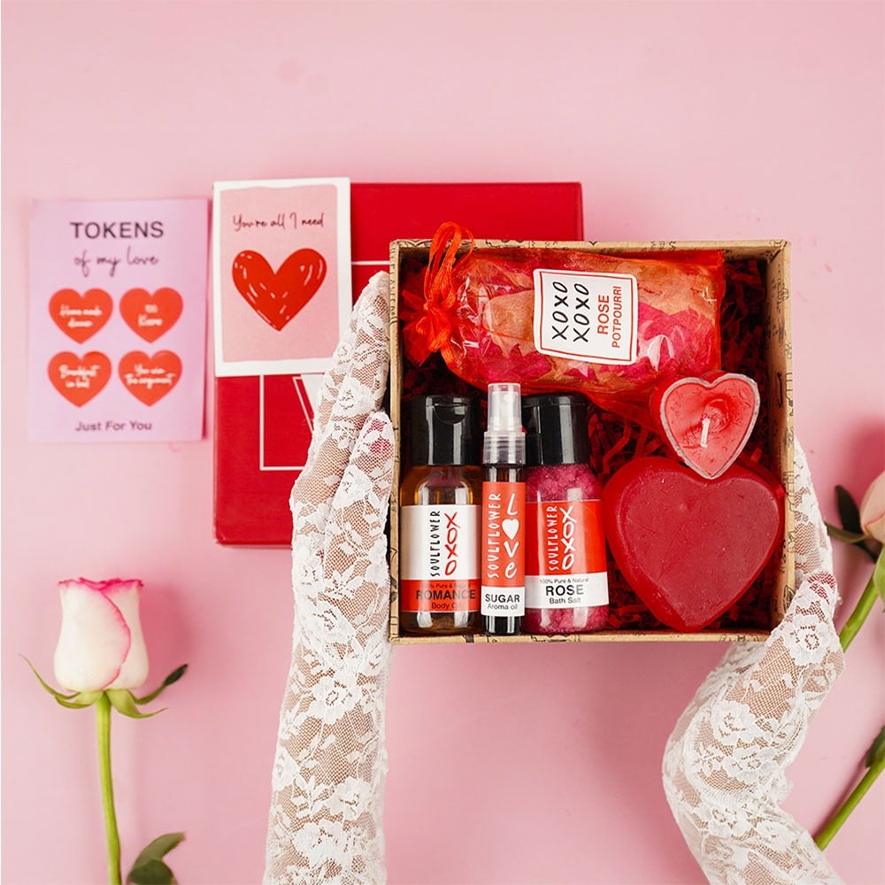 Soulflower Love & Care Gift Set for Men & Women Price - Buy Online at ...