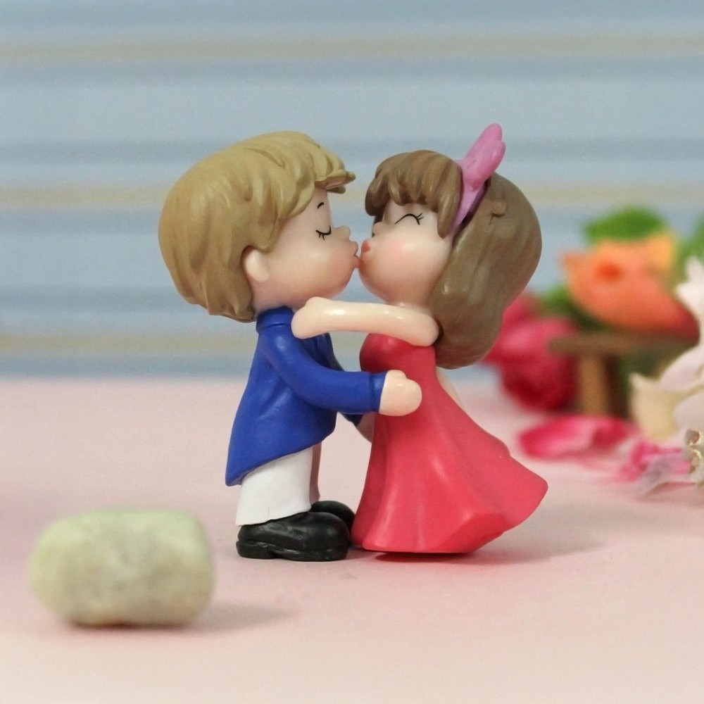 Tied Ribbons Hug Couple Showpiece (Boy - 2" x 1" Girl - 2" x 1.5 ...