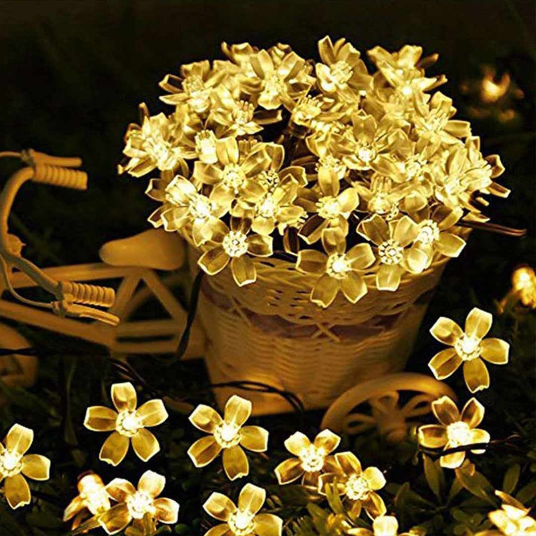 Warm White Shape Light (16 Silicone Flowers, 3 m, 4 W) - DesiDiya Price ...