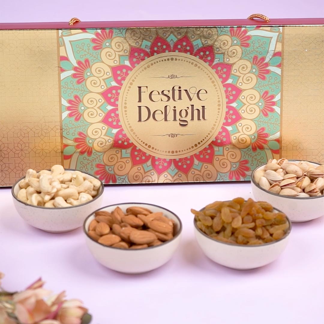 Festive Delight (Cashew + Raisins + Almond + Salted Pistachio) Dry ...
